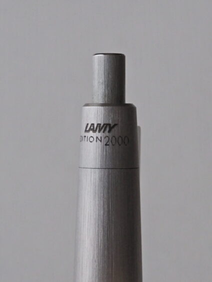 LAMY2000 の総金属軸「EDITION 2000」とジェットストリーム M17の相性を考える | ホシイモノガ＝アリス・ギル